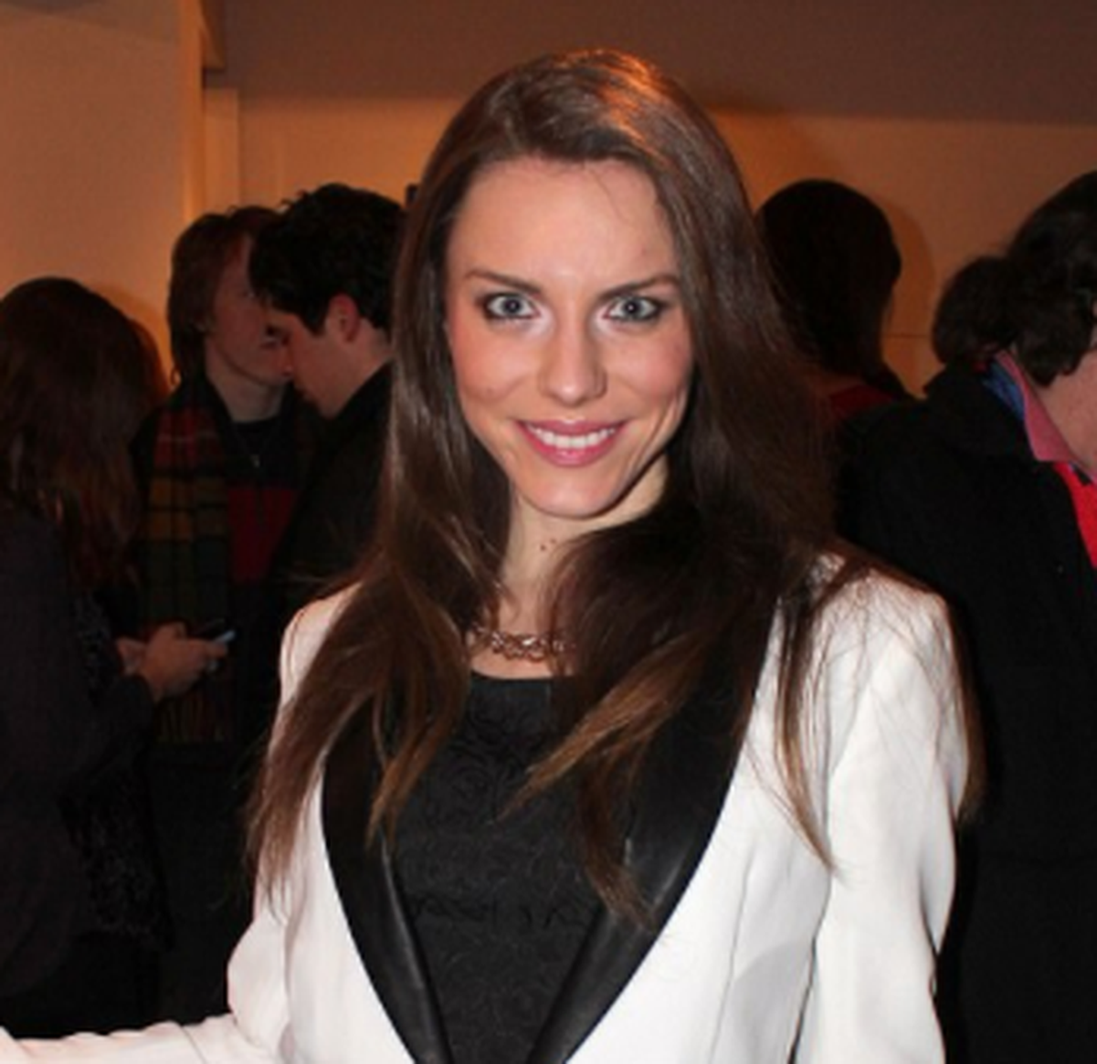 Aline Marie Massel Wiki